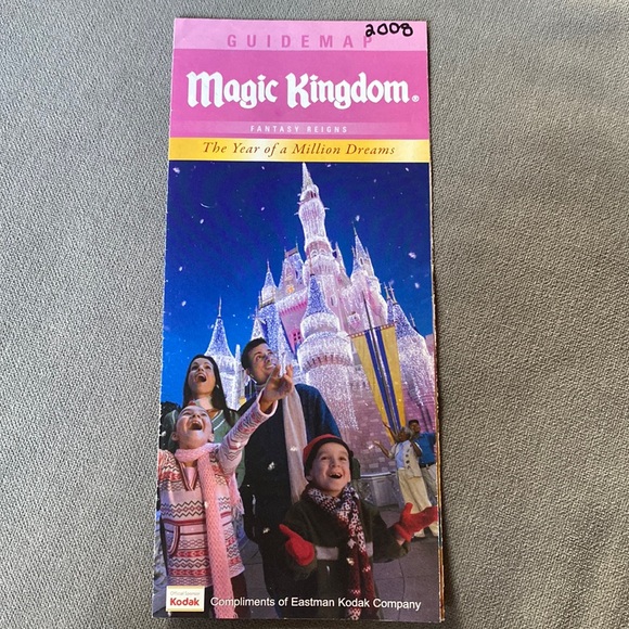 Disney | Other | 208 Walt Disney World Magic Kingdom Guide Map | Poshmark